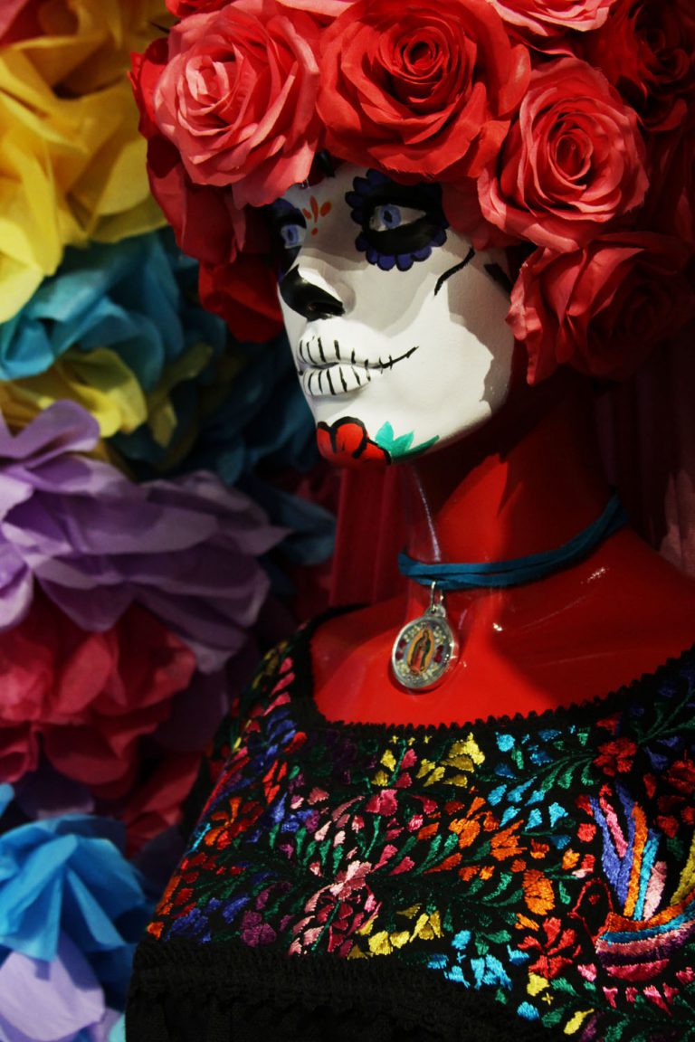 Behind the Scenes: Retablos Fit for an Icon | BEYONDbones